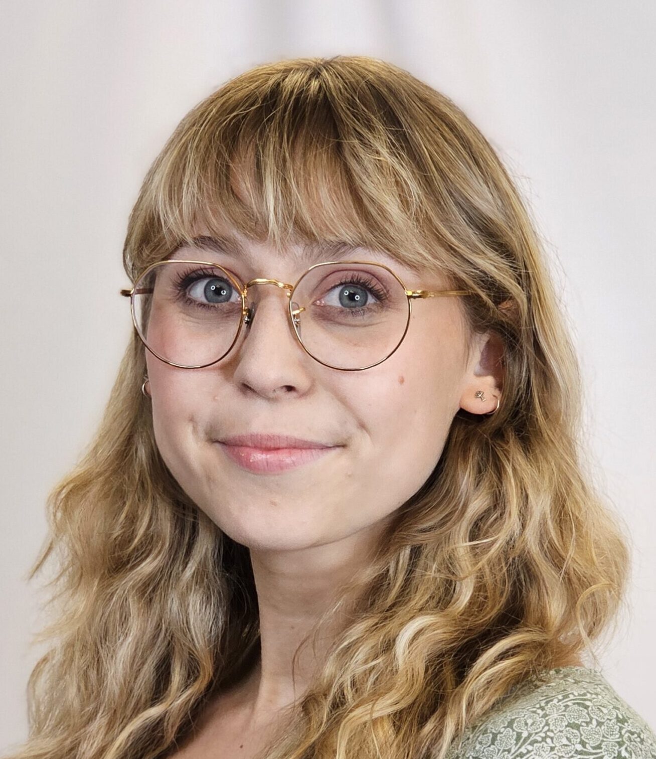 Staff Bios Archive - Josselyn